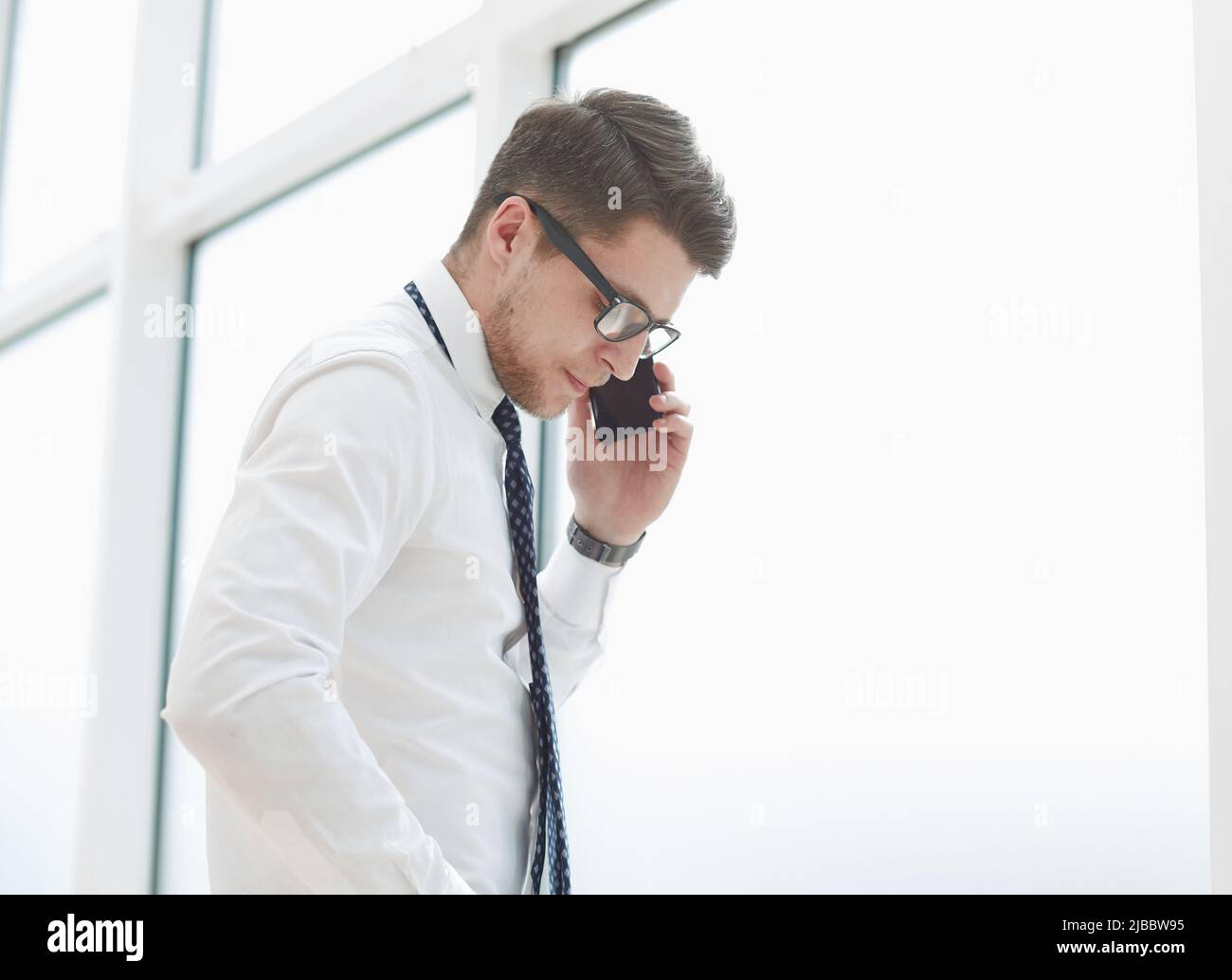 Home office telling her hi-res stock photography and images - Alamy
