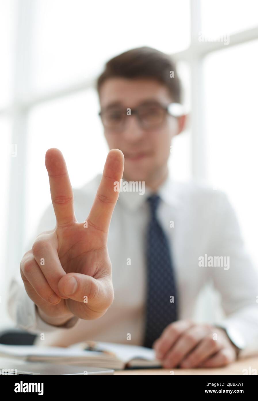 Number 1 hand gesture hi-res stock photography and images - Alamy