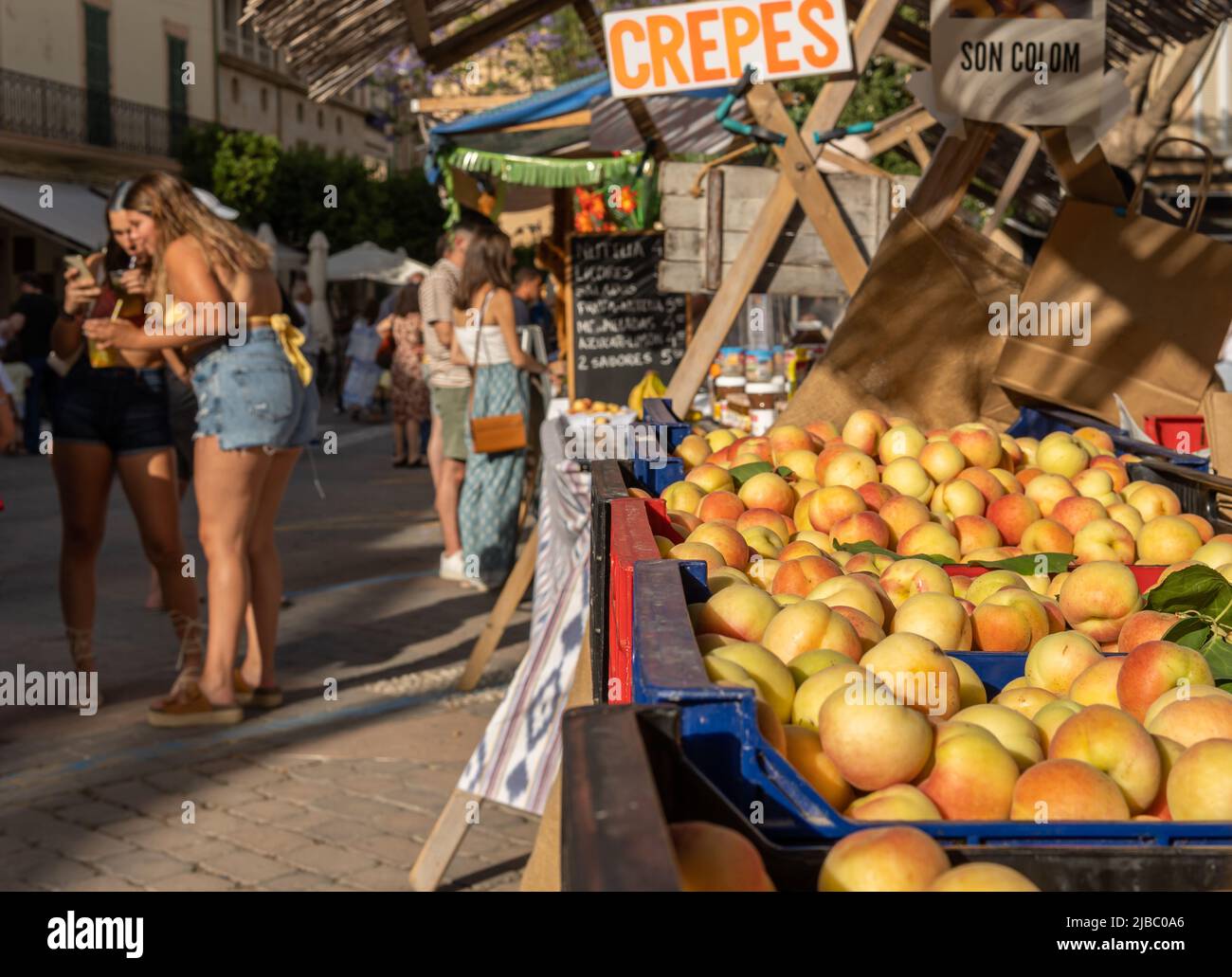 Albercoc hi-res stock photography and images - Alamy