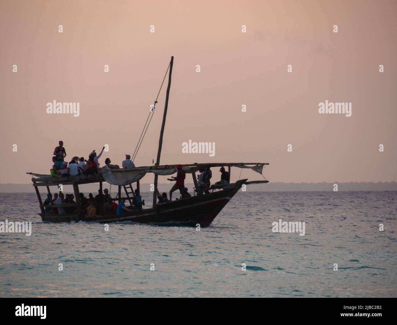 Zanzibar boat group hi-res stock photography and images - Alamy