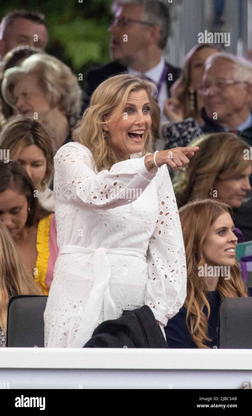 Royal box vips hi-res stock photography and images - Alamy