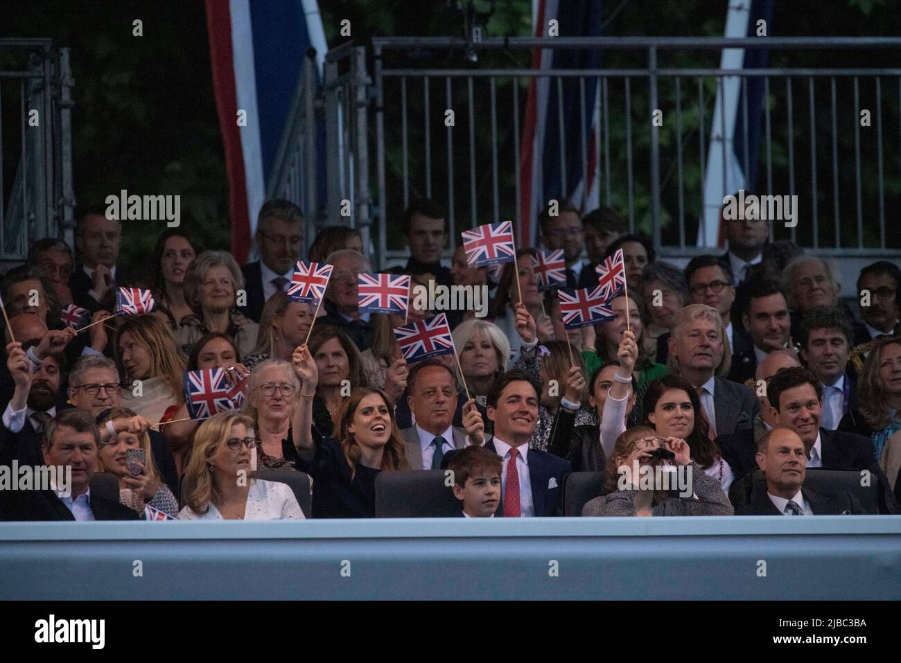 Royal box vips hi-res stock photography and images - Alamy