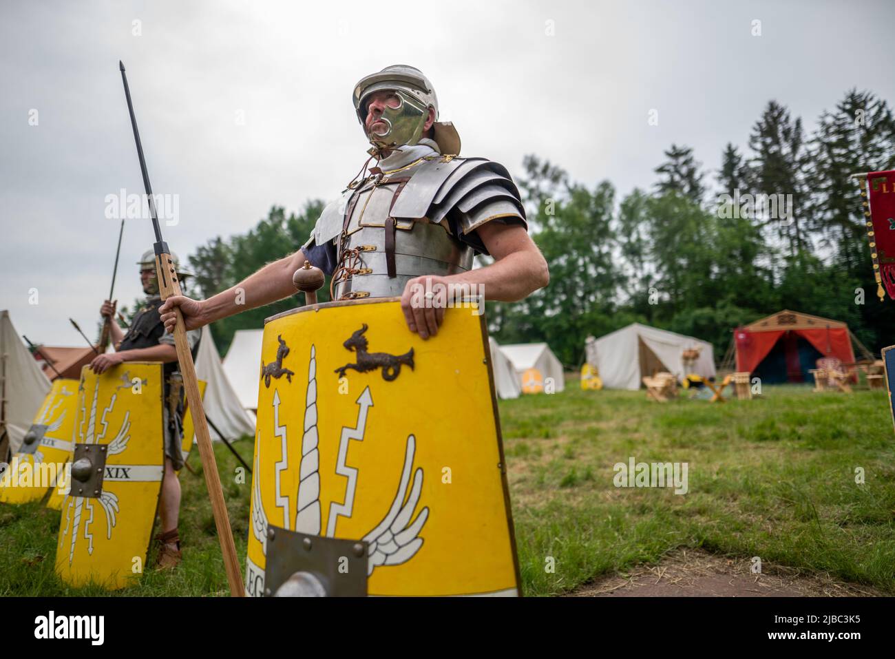 Bramsche, Germany. 05th June, 2022. Performers in costumes of the Roman ...