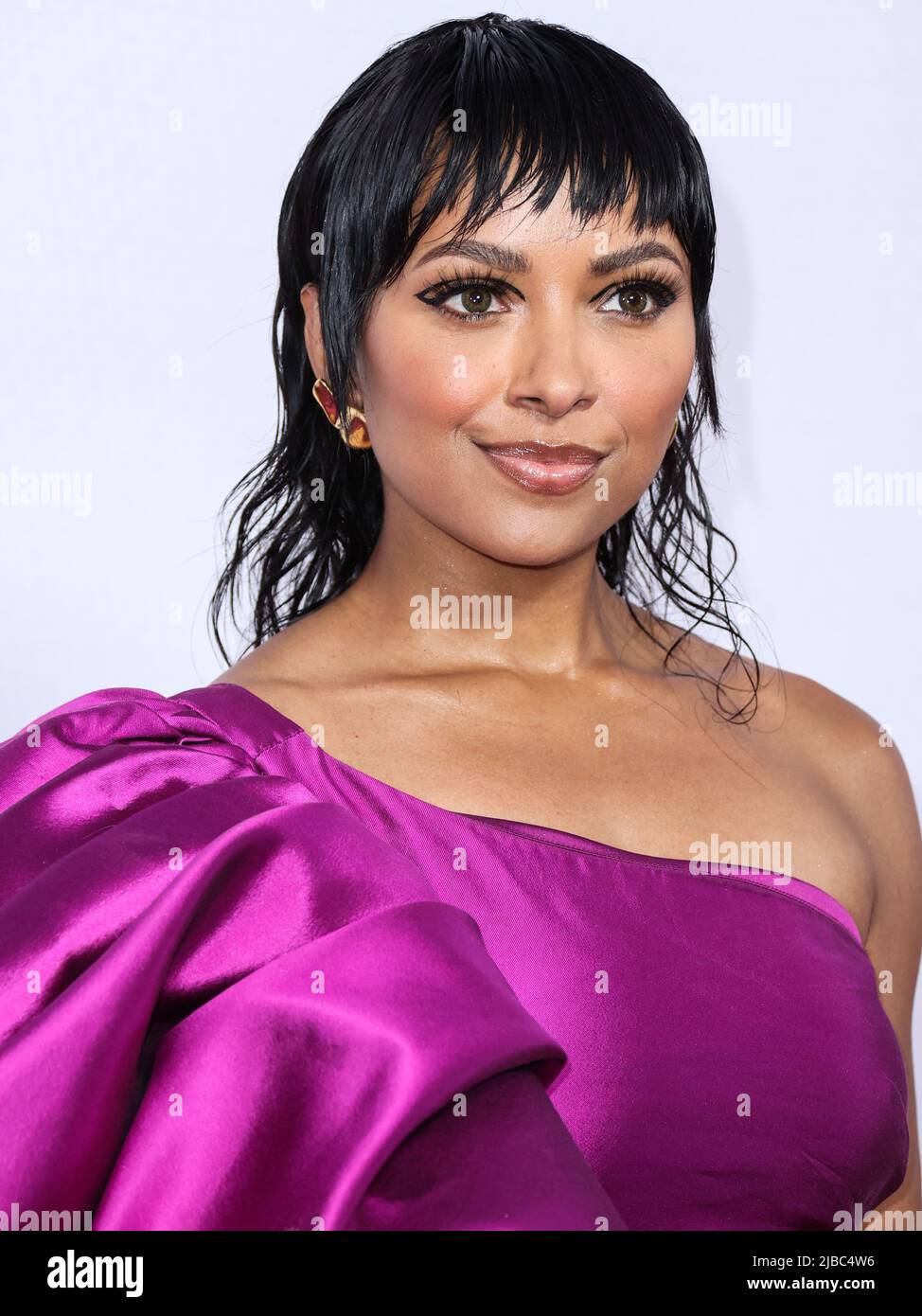 CARSON, LOS ANGELES, CALIFORNIA, USA - JUNE 04: American actress Kat ...