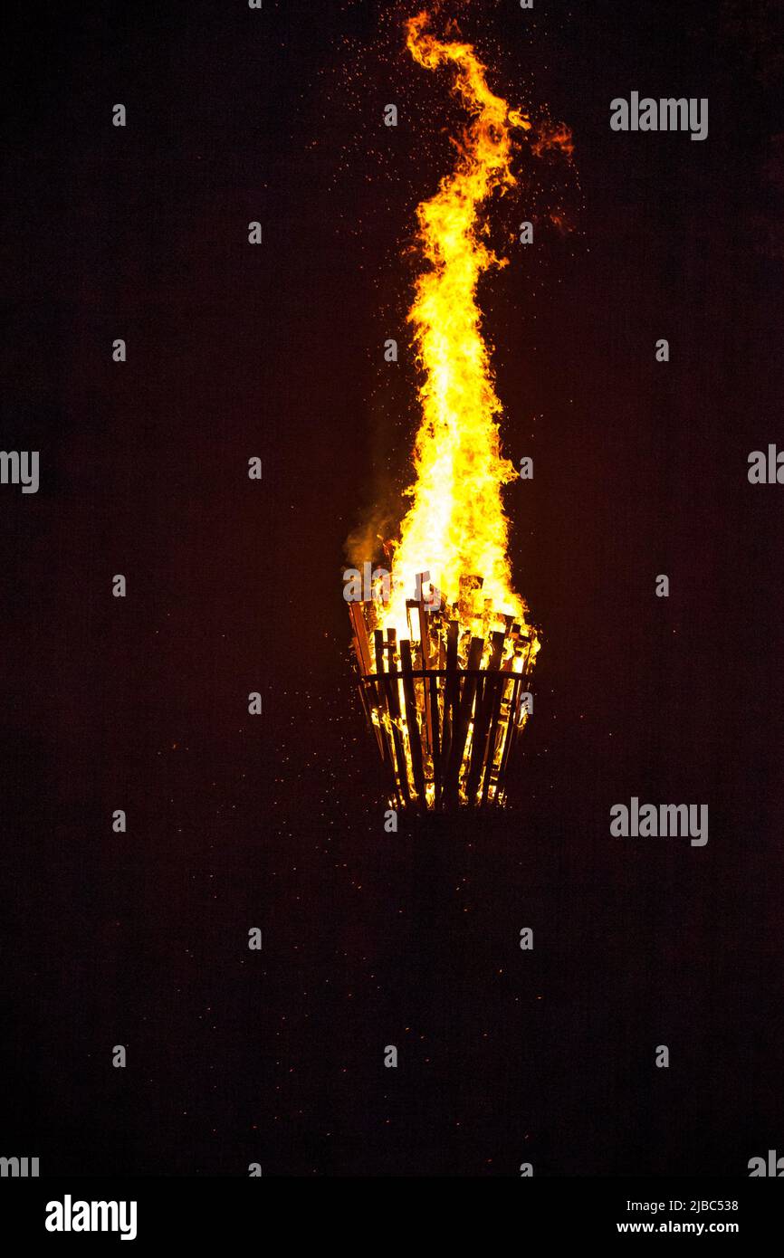 Bonfire beacon hi-res stock photography and images - Alamy