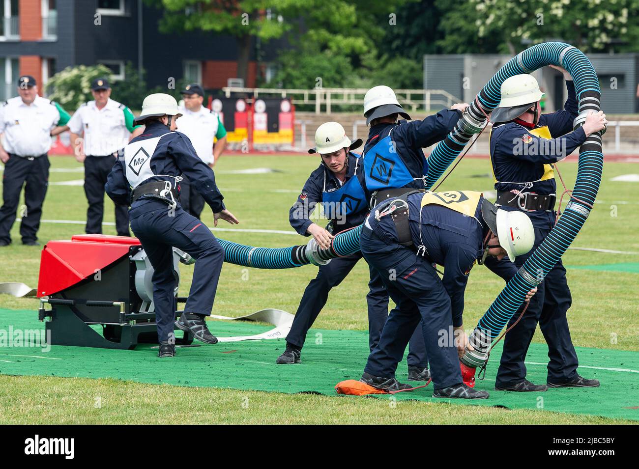 Firefighting competition hi-res stock photography and images - Alamy