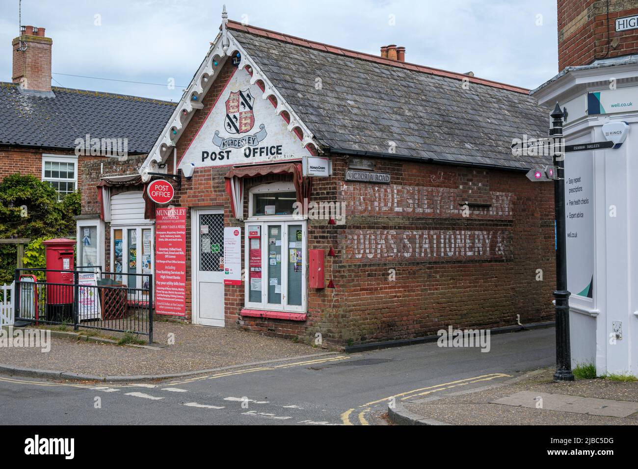 Mundesley norfolk sign hi-res stock photography and images - Alamy