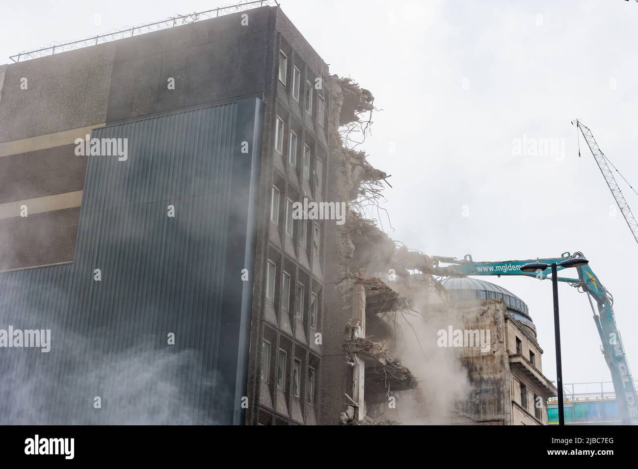Ugly tower blocks uk hi-res stock photography and images - Alamy