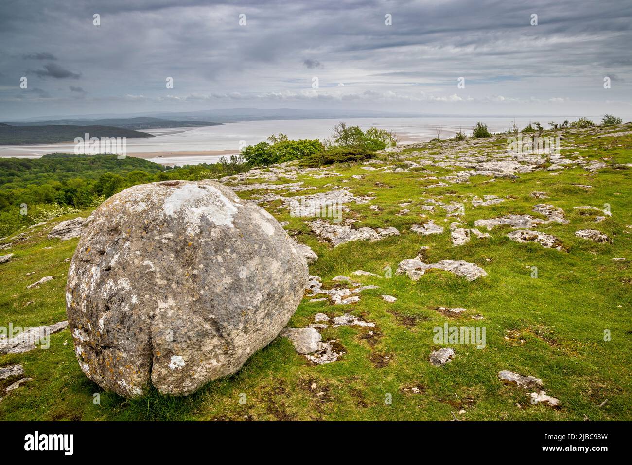 A glacial erratic on the Limestone Pavement at Hampsfell overlooking ...