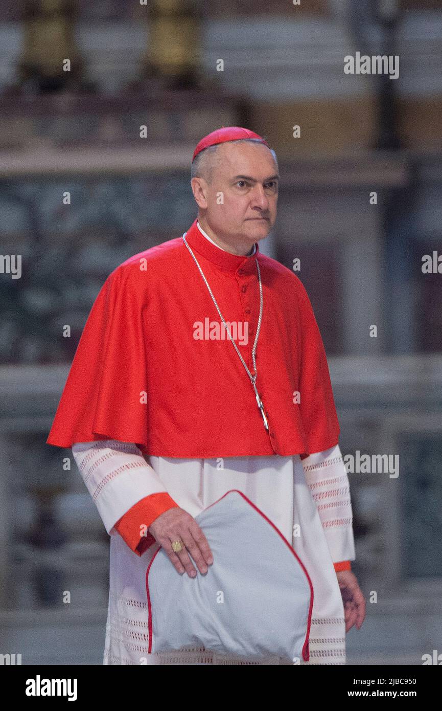 Italy, Rome, Vatican, 22/06/5 Cardinal Mauro Gambetti attends Pentecost ...