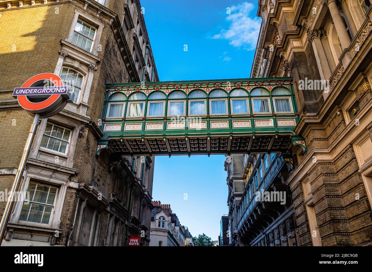 Charing Cross Hotel extension bridge across Villiers Street, central ...