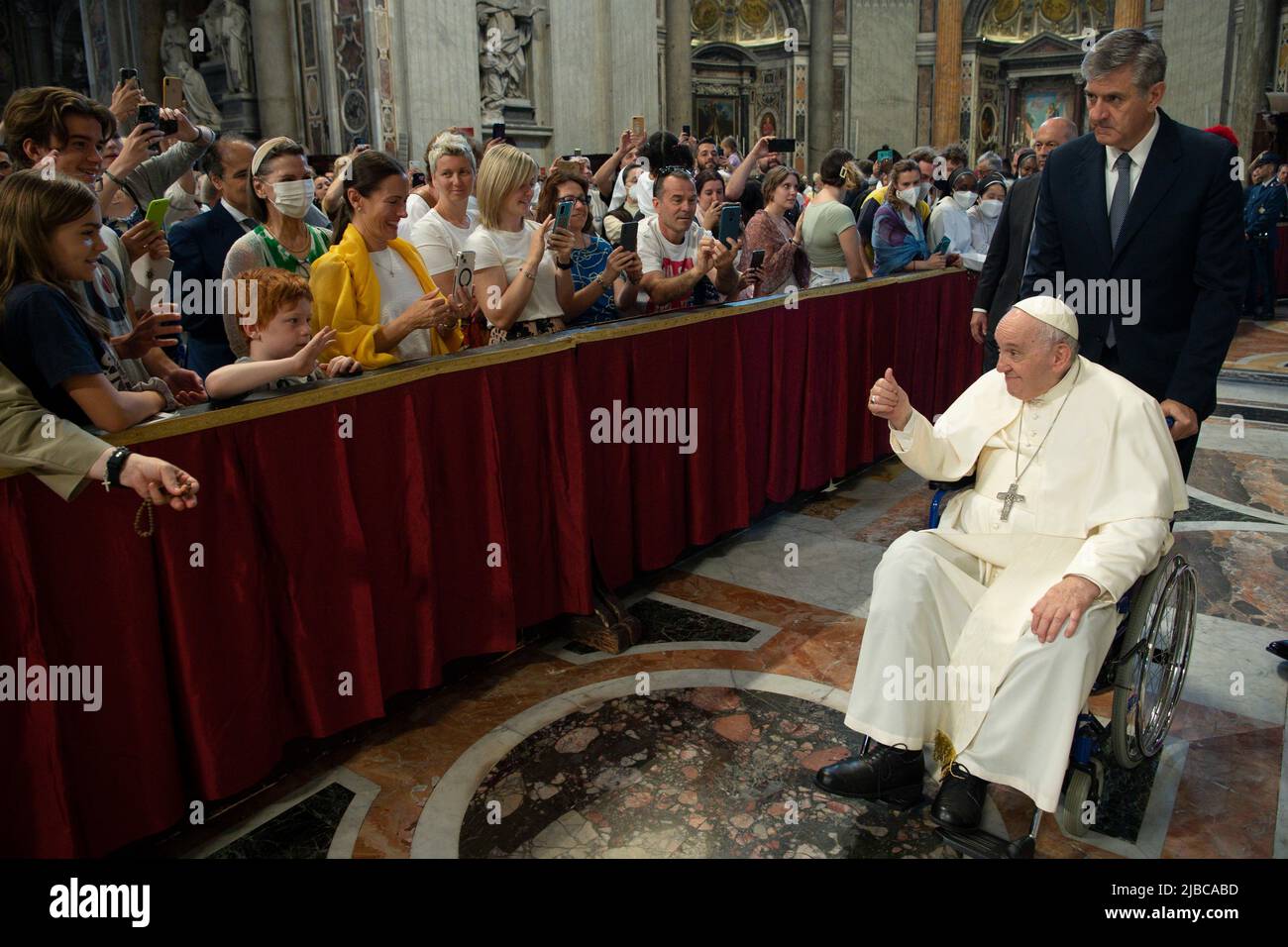 Italy, Rome, Vatican, 22/06/5 Pope Francis attends Pentecost Mass ...
