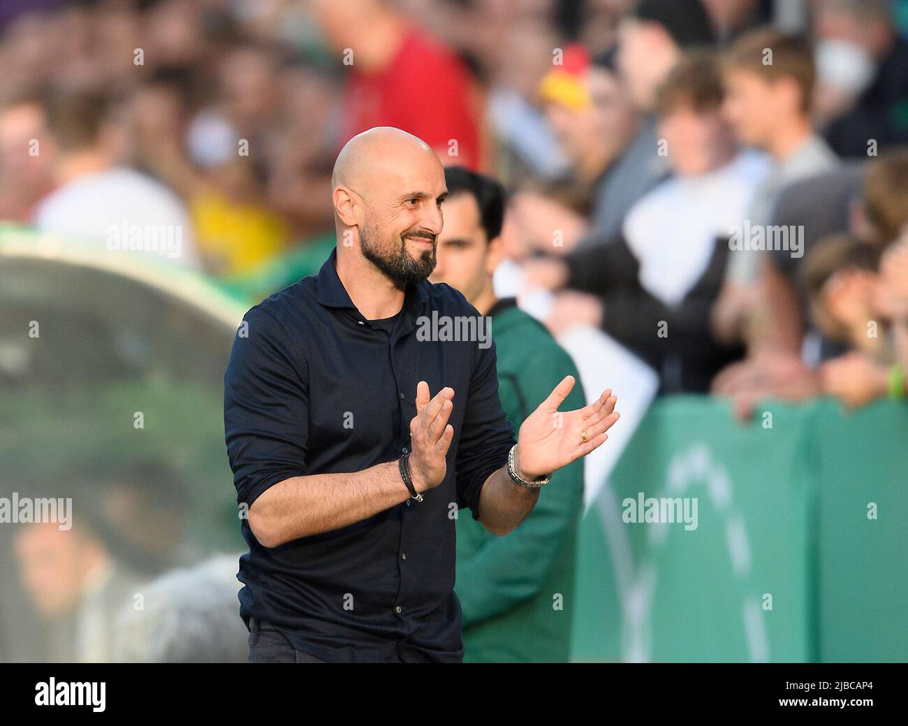 Salvo game hi-res stock photography and images - Alamy