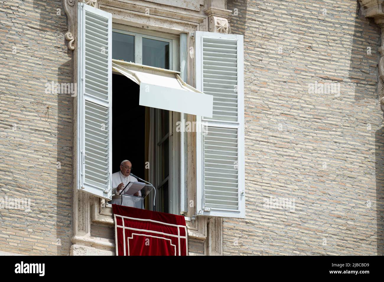 Italy, Rome, Vatican, 2022/05/5.Pope Francis adresses the crowd from ...