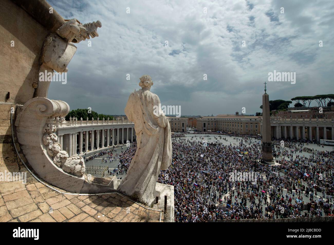 Italy, Rome, Vatican, 2022/05/5.Pope Francis adresses the crowd from ...