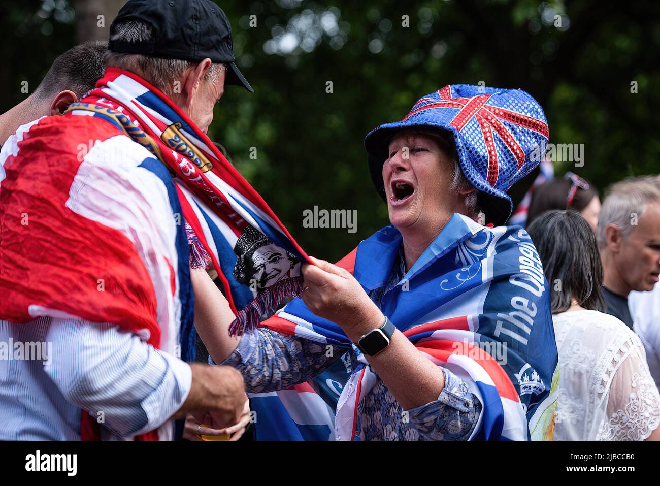 Party revelers seen dancing during the Queen Elizabeth II Platinum ...