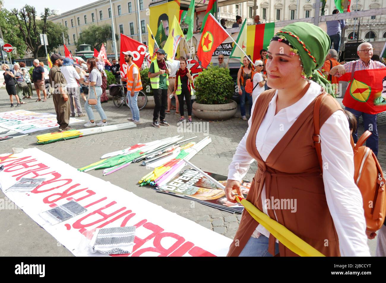 Kurdistan network rome hi-res stock photography and images - Alamy