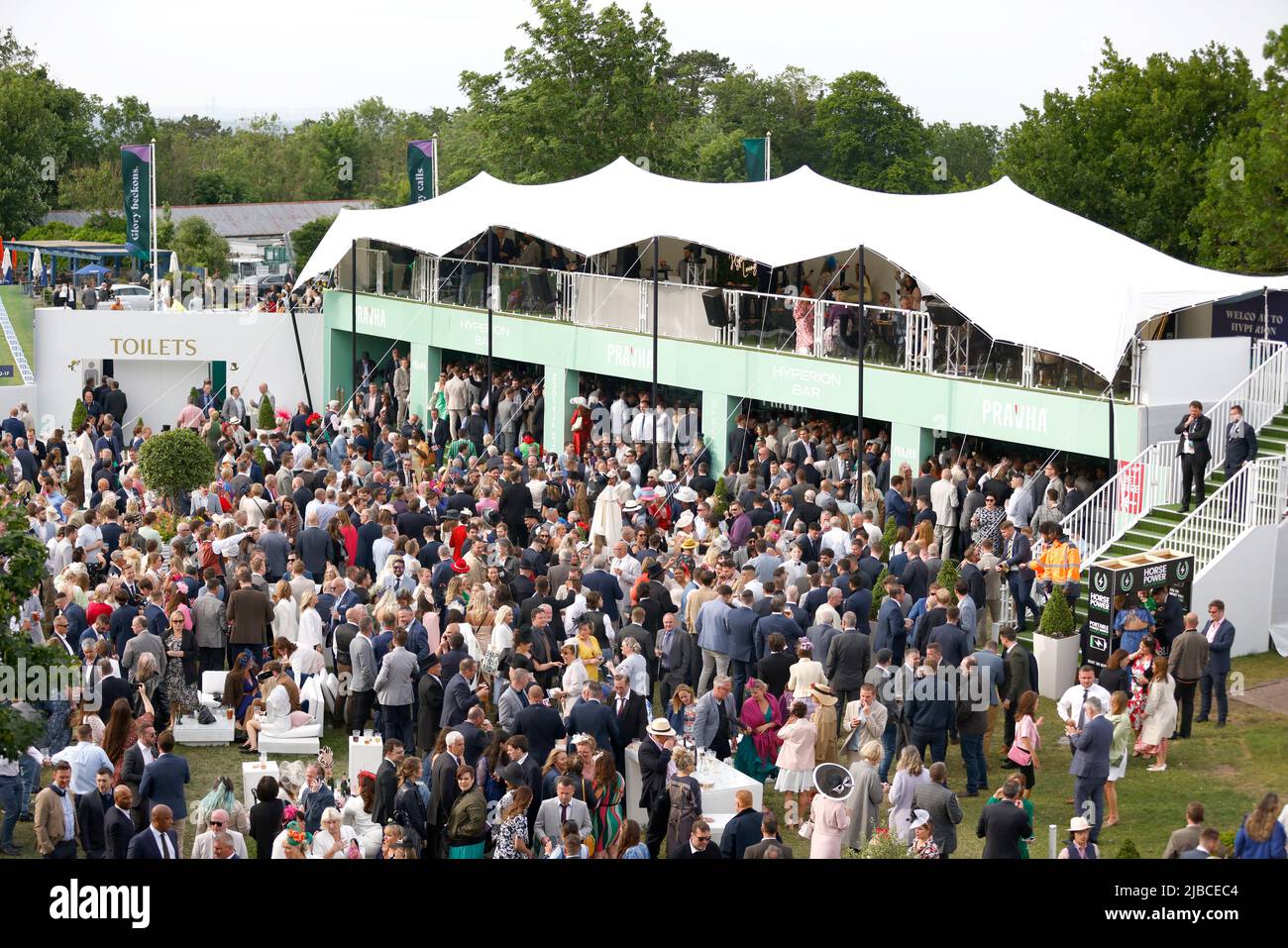 Racegoers in the Hyperion bar on Derby Day during the Cazoo Derby ...