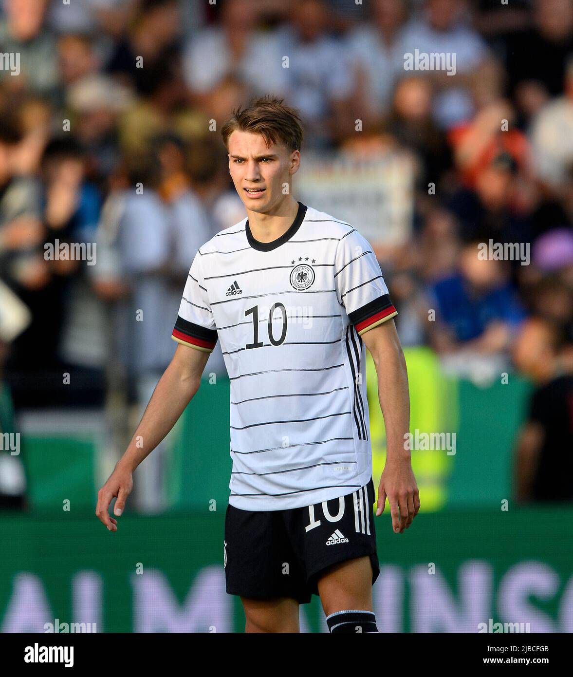 Tim lemperle hi-res stock photography and images - Alamy