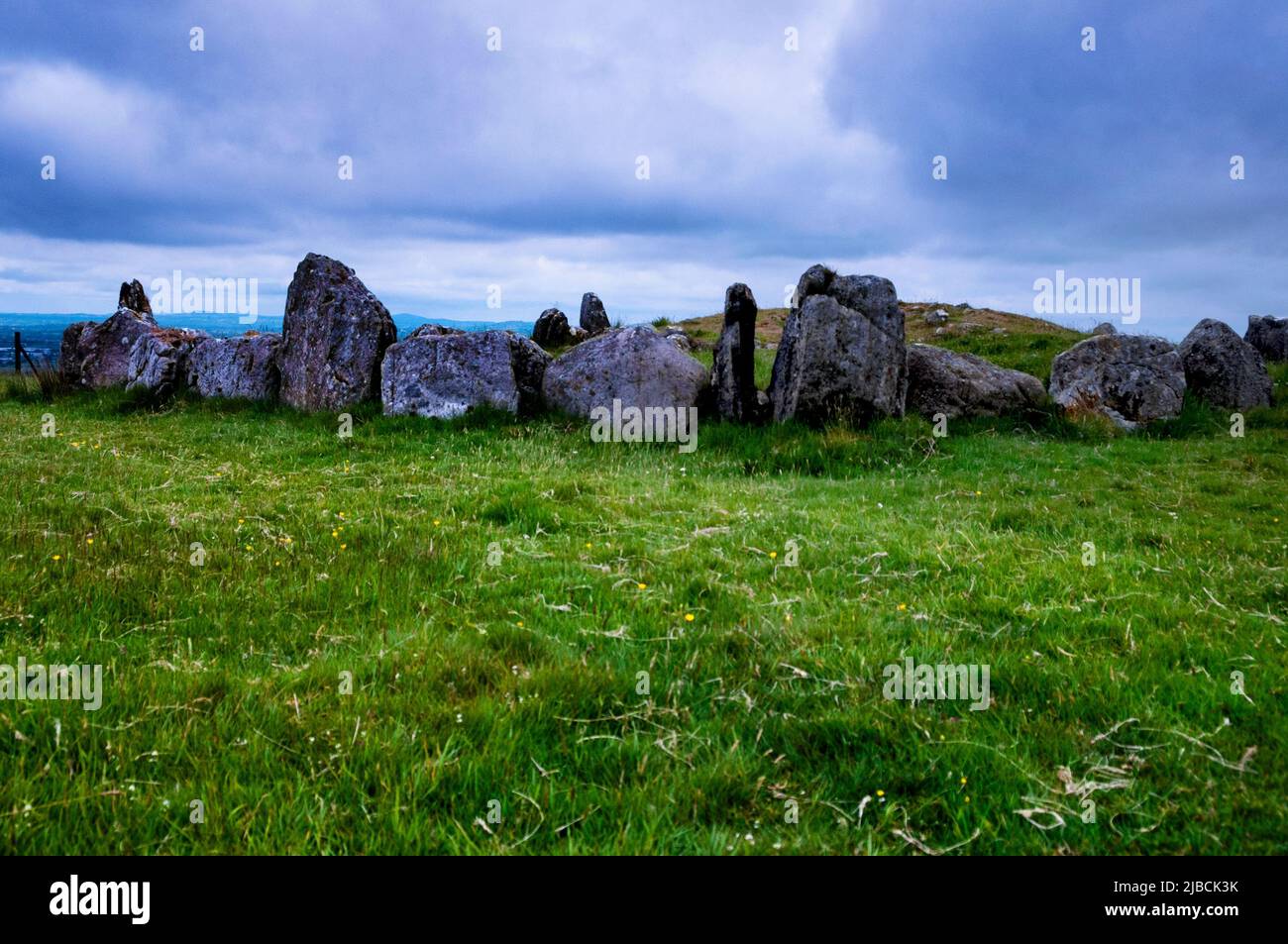 Irish neolithic monument monuments hi-res stock photography and images ...