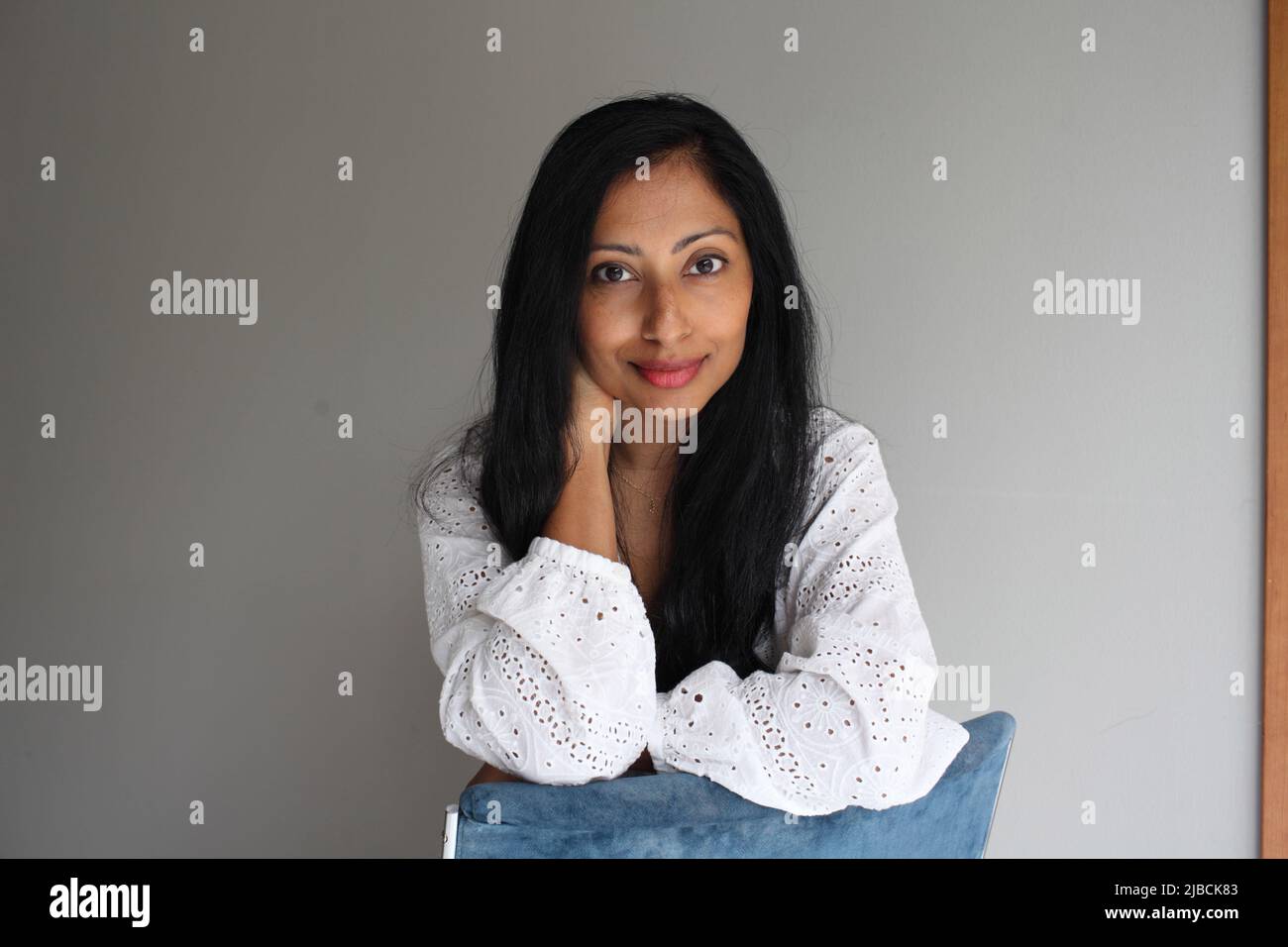 Portrait de Avni Doshi 22/05/2022 ©Basso Cannarsa/opale.photo Stock ...