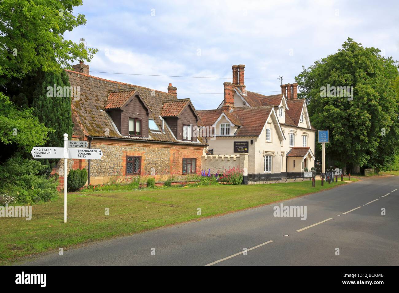 Kings Head Country Hotel, Great Bircham, Norfolk, England, UK Stock ...