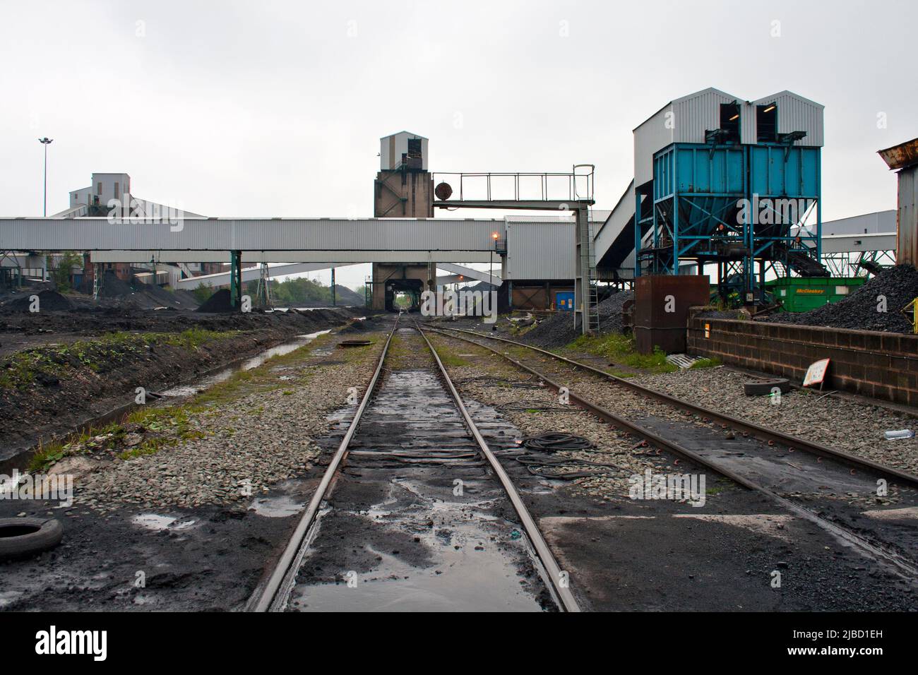 Decommissed power station hi-res stock photography and images - Alamy