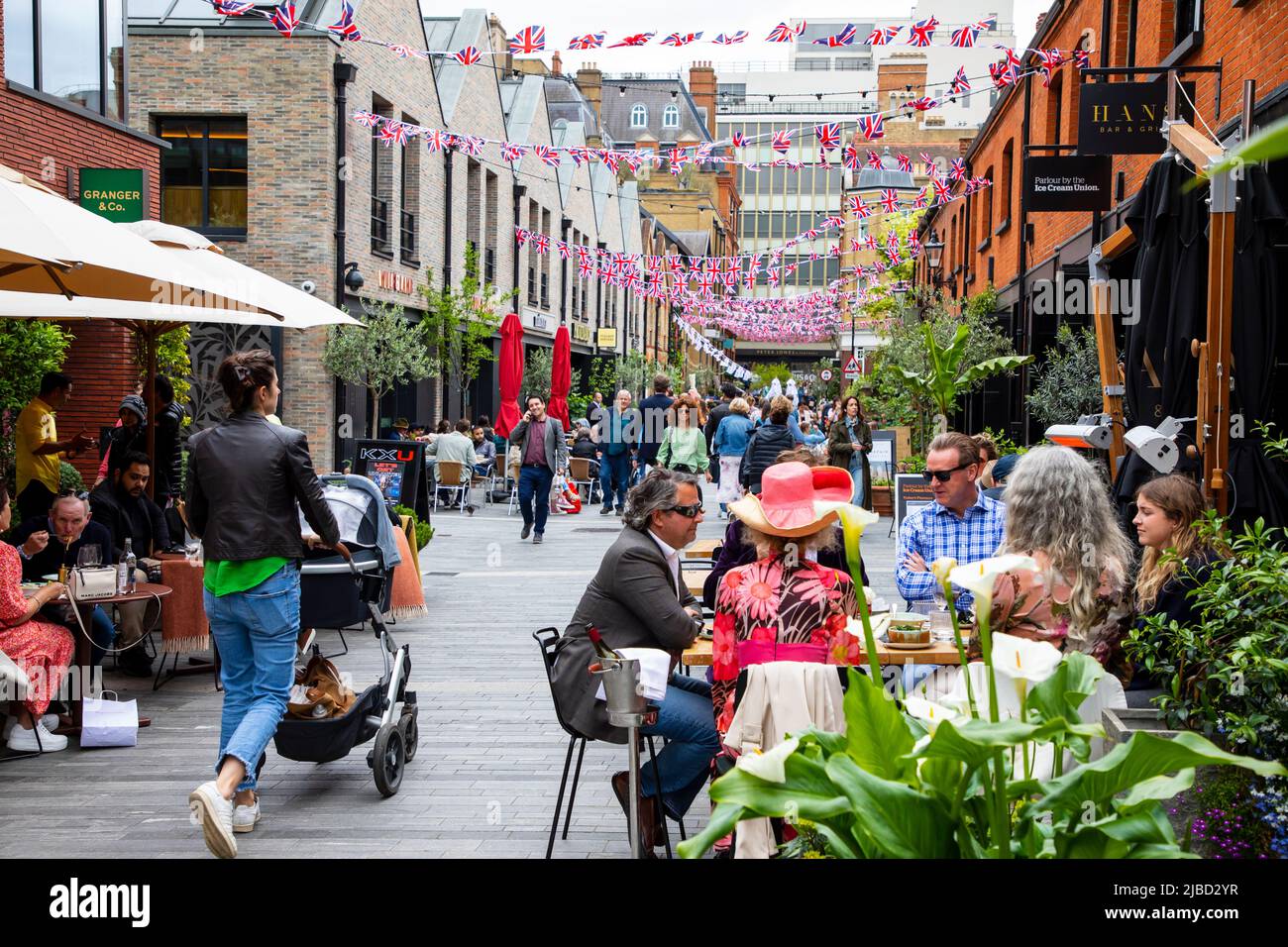 London, May 26, 2022: Streets of Chelsea get decoated with floral ...