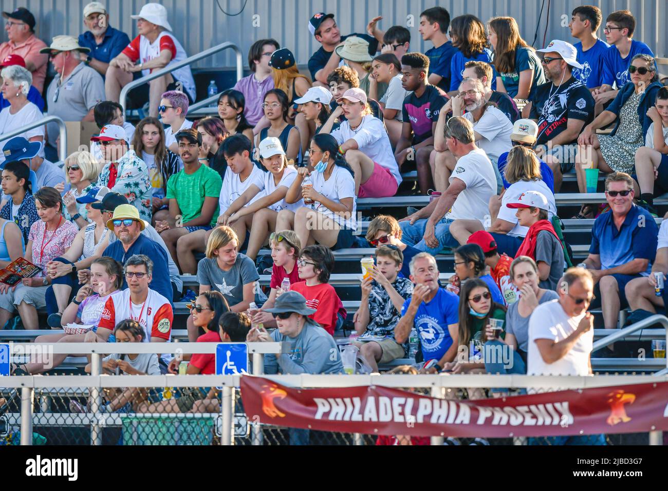 Ultimate frisbee competition match - AUDL professional frisbee players ...