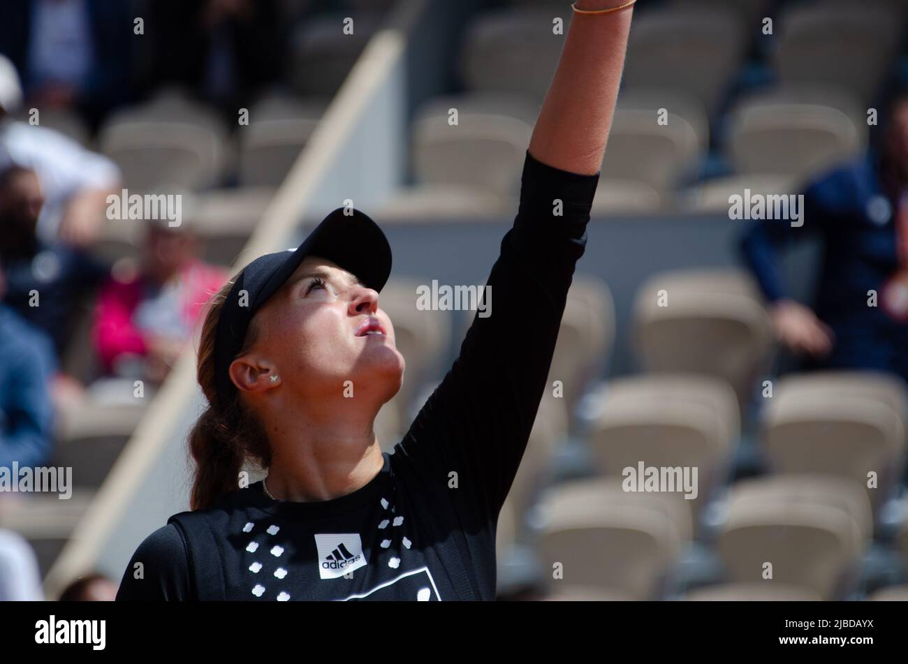 Caroline Garcia and kristina Mladenovic, court simone-mathieu, rolanf ...