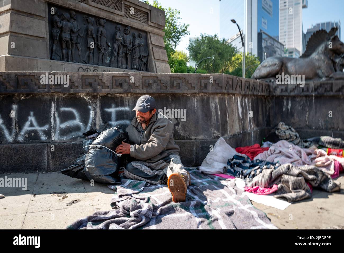 Homeless in mexico hi-res stock photography and images - Alamy