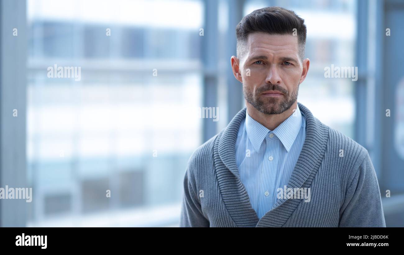 Mid adult business man hi-res stock photography and images - Alamy