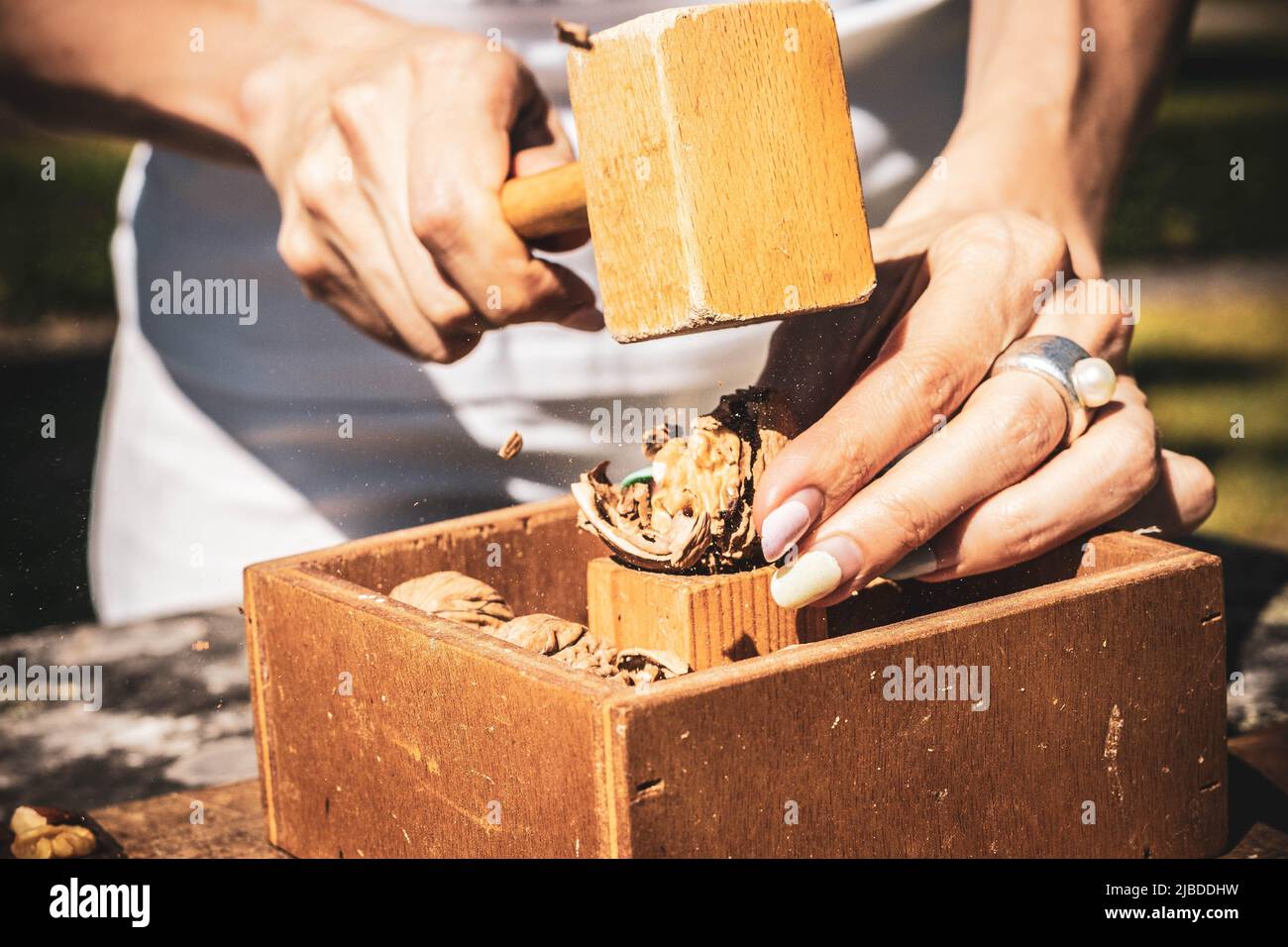 Shards of nuts hi-res stock photography and images - Alamy