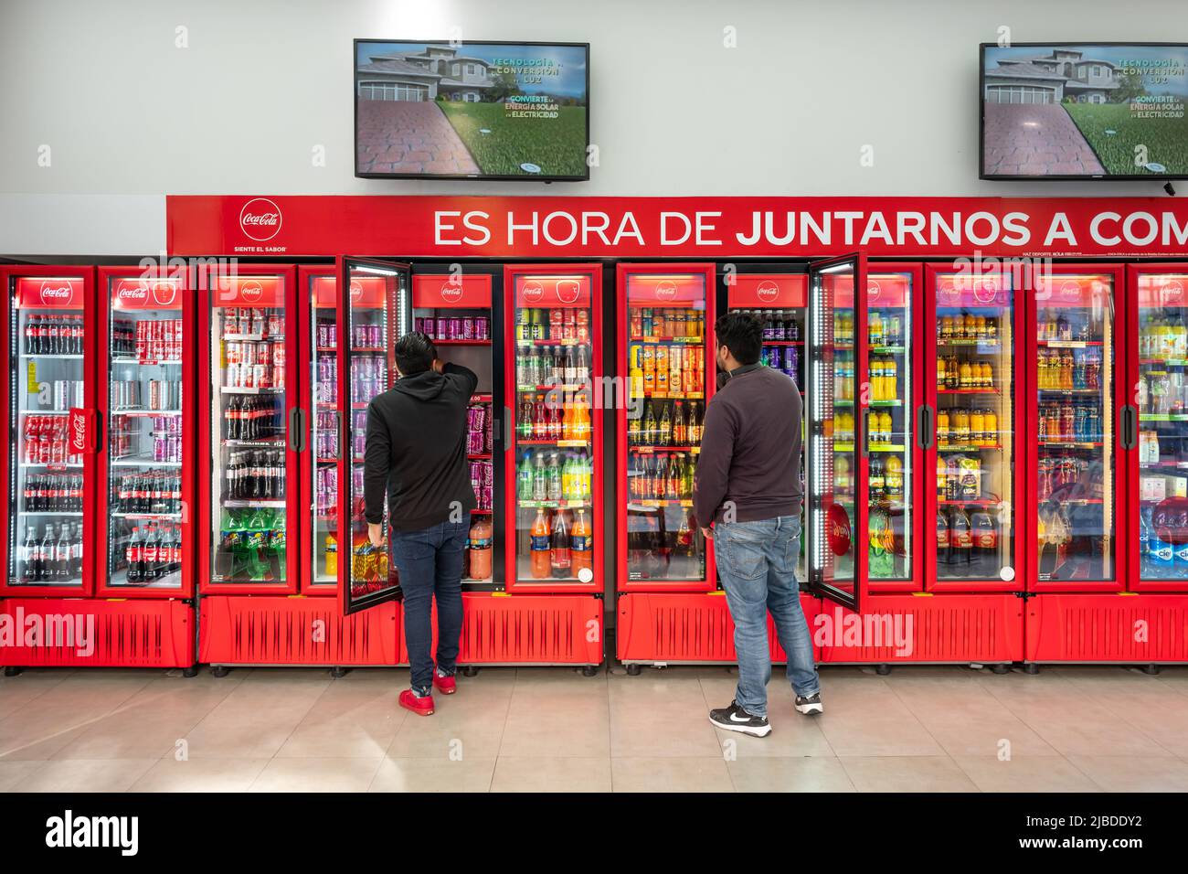 Mexico City, January 23rd 2019: City centre vending machines Stock ...