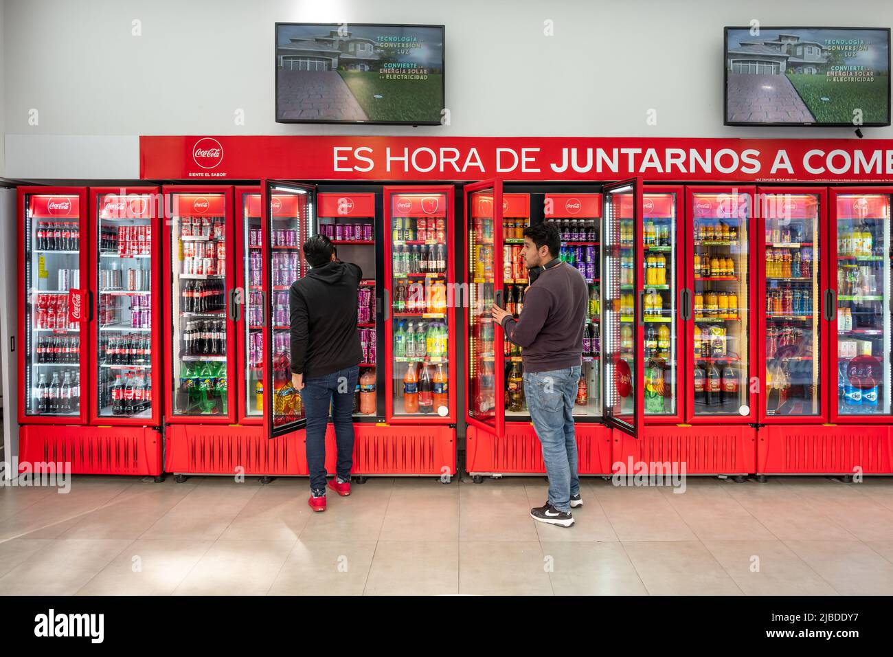 Mexico City, January 23rd 2019: City centre vending machines Stock ...
