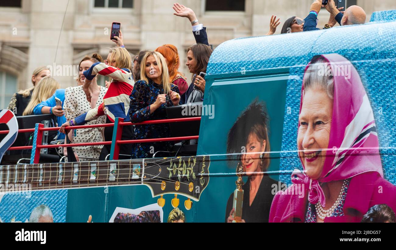 London, UK. 5 June 2022. Kate Moss and Patsy Kensit on an open top bus ...
