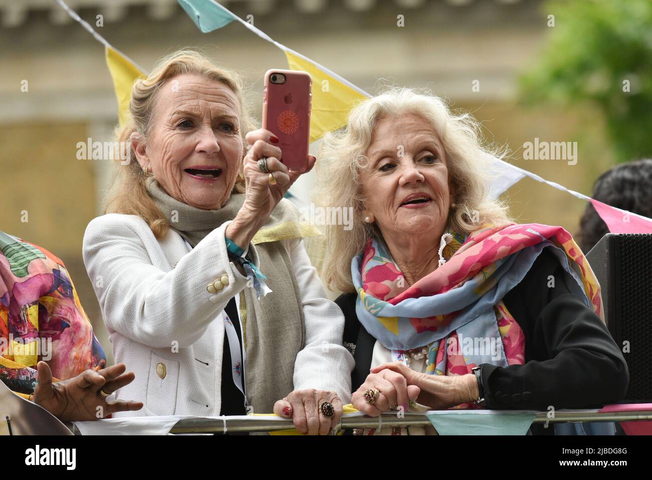 London, UK. 5th June 2022. Juliette Mills, Hayley Mills. Large crowds ...