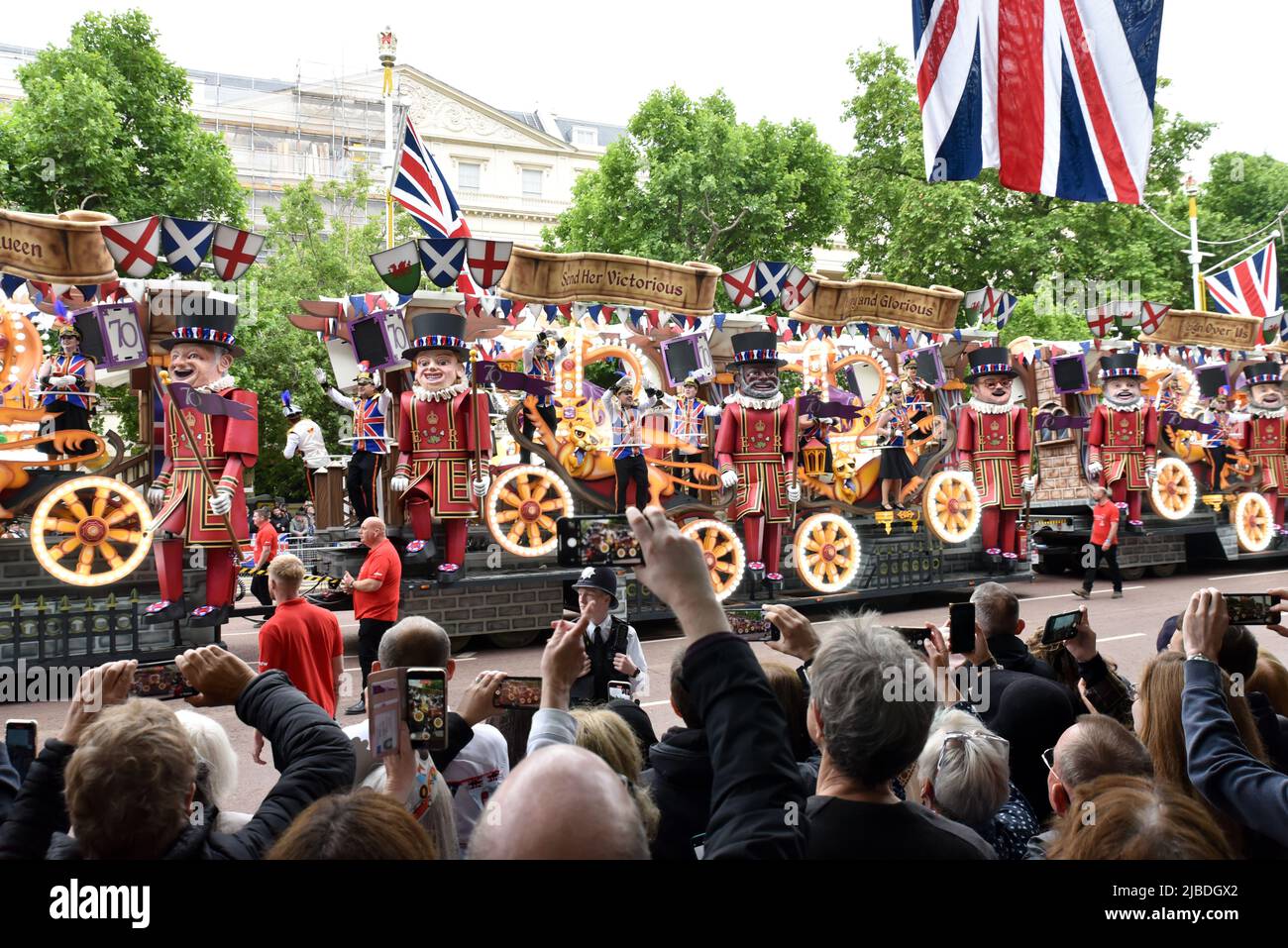 London, UK. 5th June 2022. Large crowds line the streets of London for ...