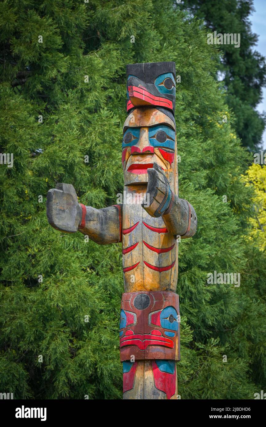 Coast Salish Welcome Figure, Kayachtn, Ridgeway Elementary School ...