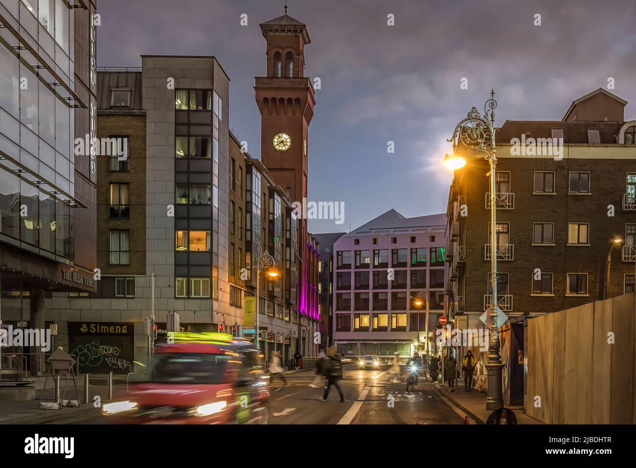 Street scene at Tara Street at night. Dublin. Ireland Stock Photo - Alamy