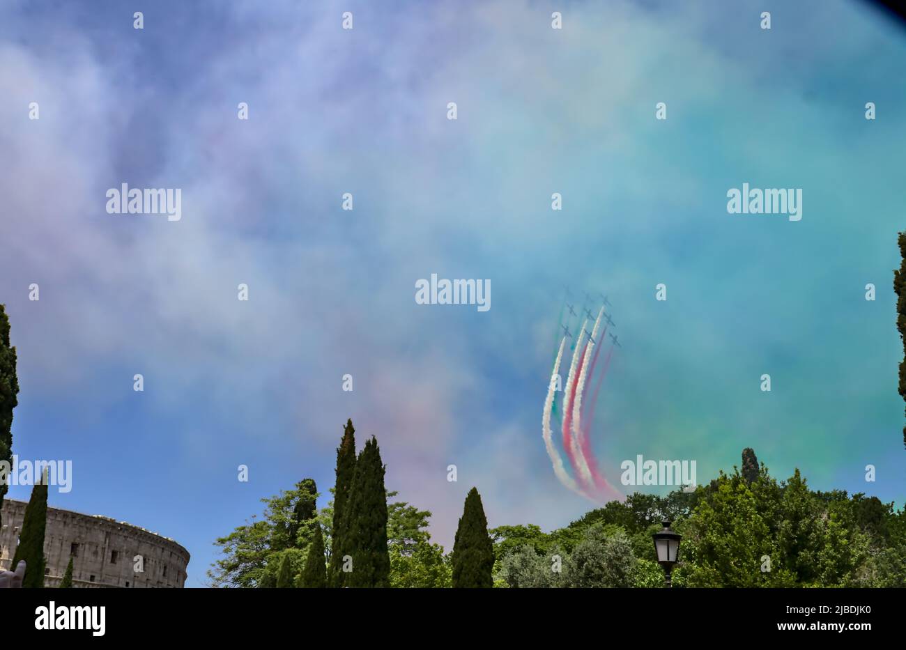 The tricolor arrows, symbol of the military parade, day of the Italian ...