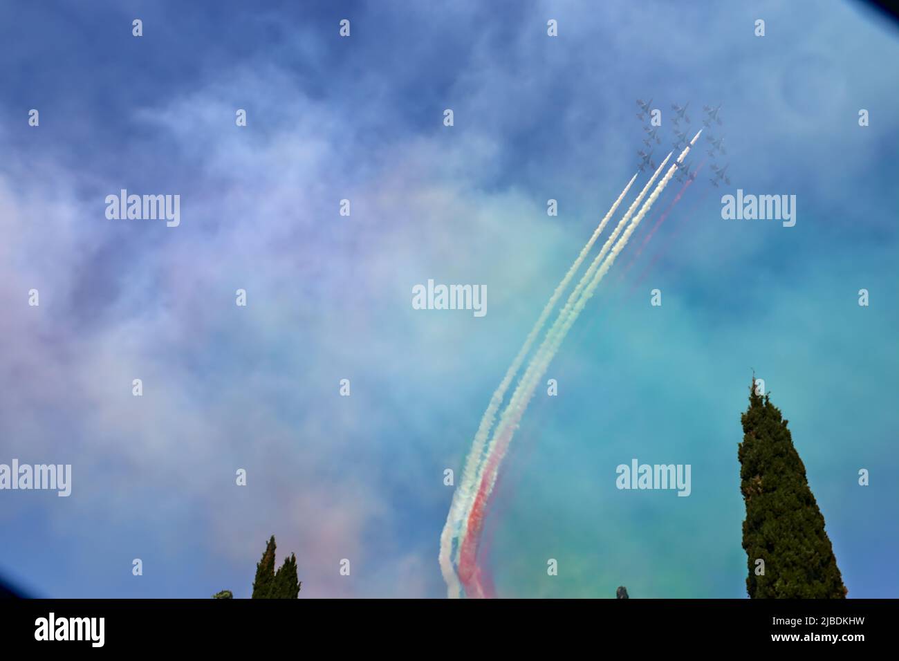 The tricolor arrows, symbol of the military parade, day of the Italian ...