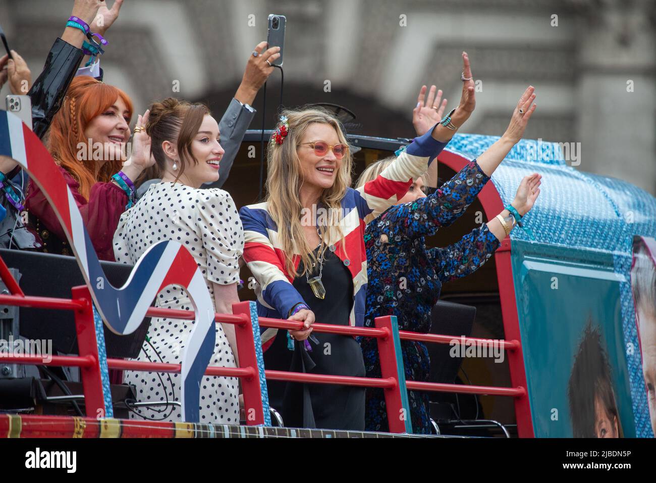 London, England, UK. 5th June, 2022. KATE MOSS is seen on a double deck ...