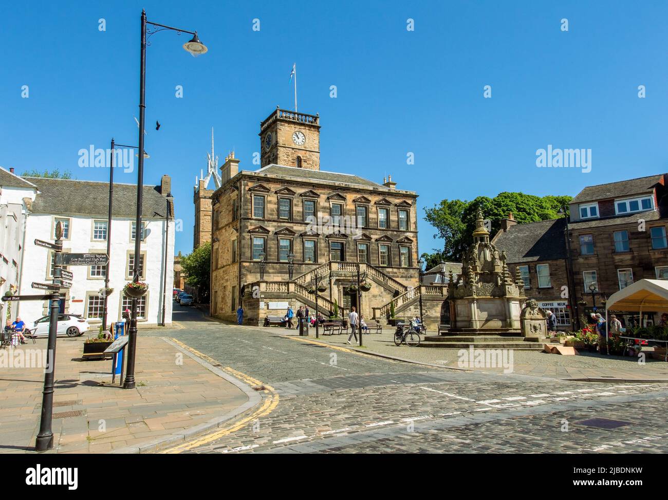Town Centre of Linlithgow, Scotland, UK Stock Photo - Alamy