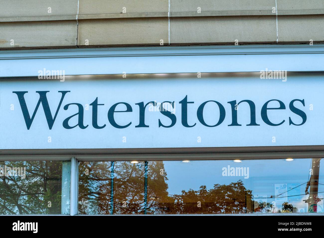 Waterstones Book Shop for selling Books on Princes Street in Edinburgh ...