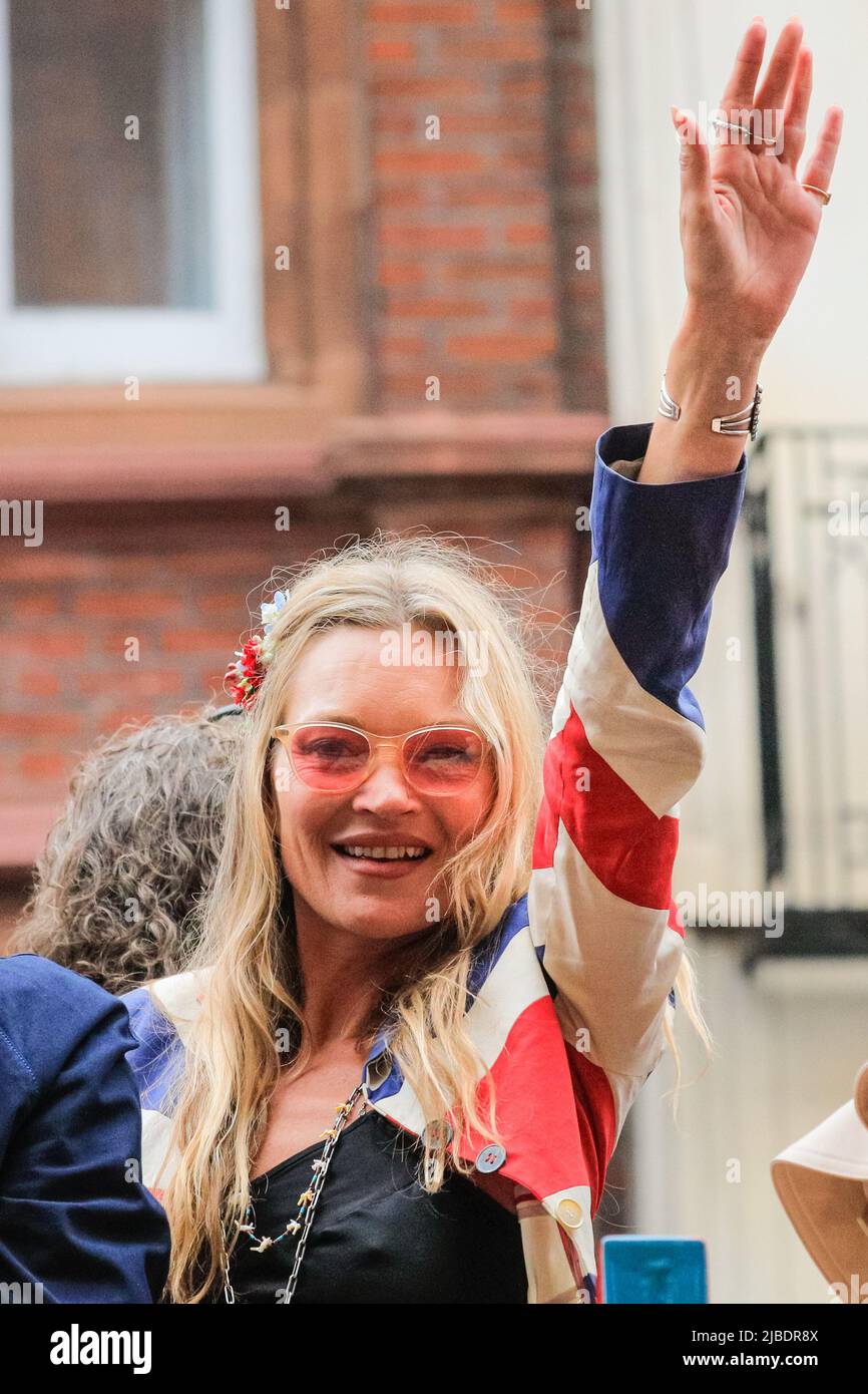 London, UK. 05th June, 2022. The Platinum Jubilee Pageant features ...