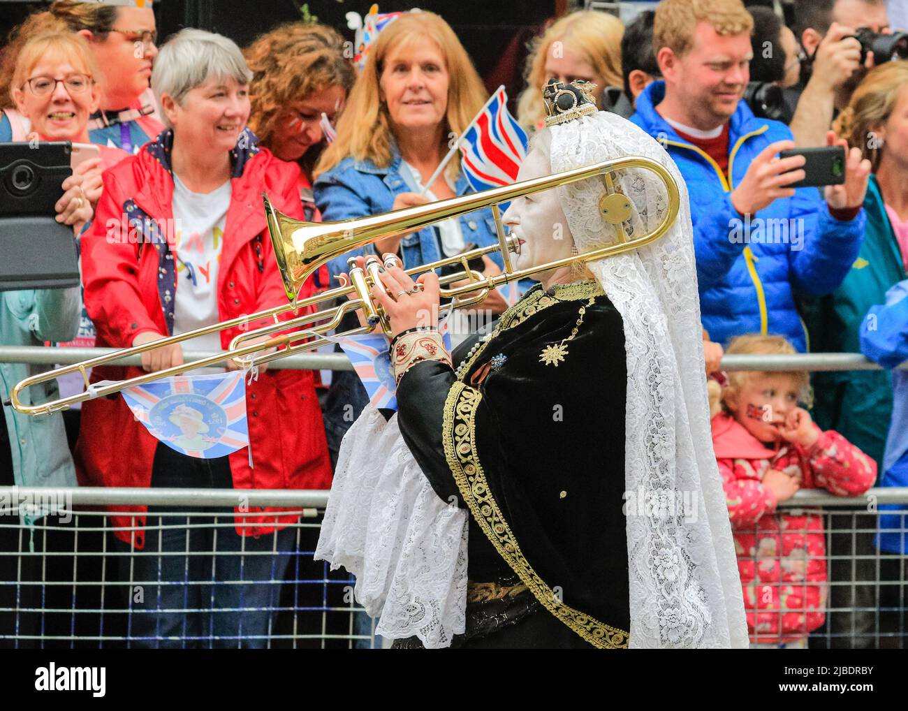 Victoria musician hi-res stock photography and images - Alamy