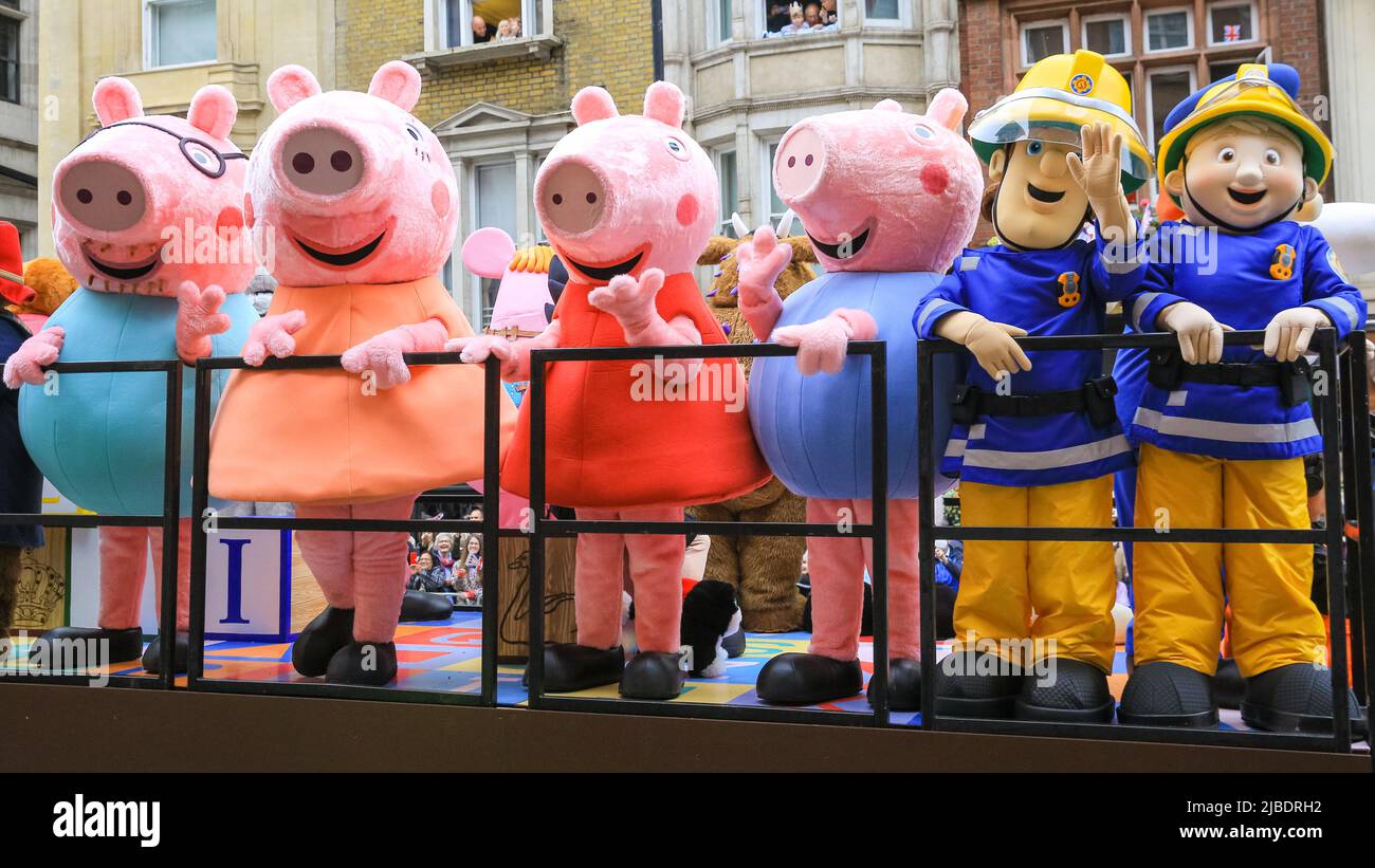 London, UK. 05th June, 2022. Peppa Pig and friends and Fireman Sam are ...
