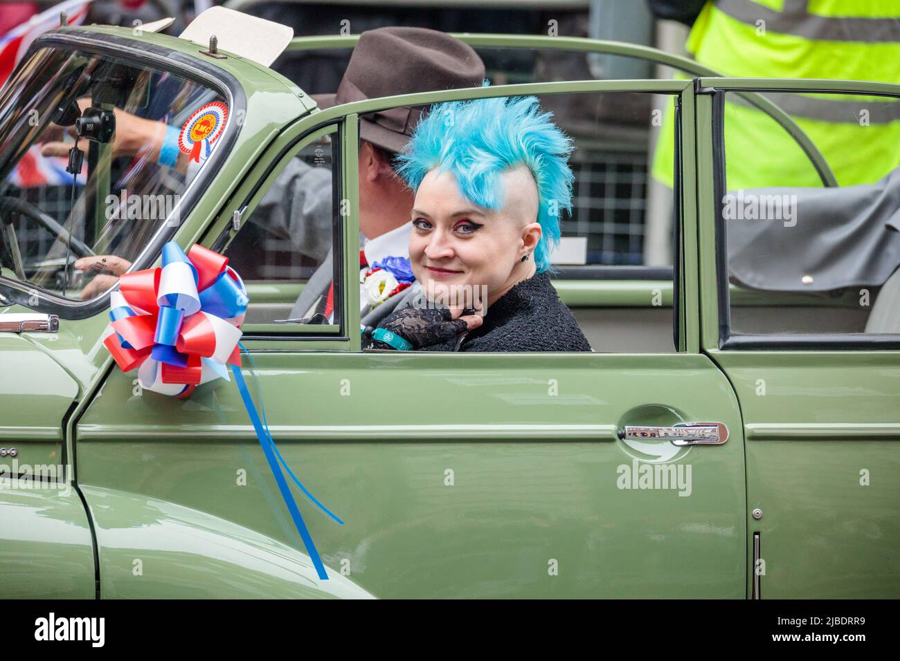 Punk queen elizabeth hi-res stock photography and images - Alamy