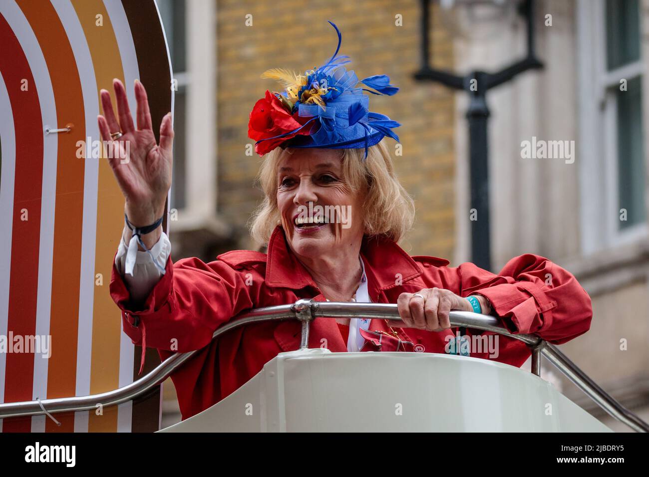 1970 london bus hi-res stock photography and images - Alamy